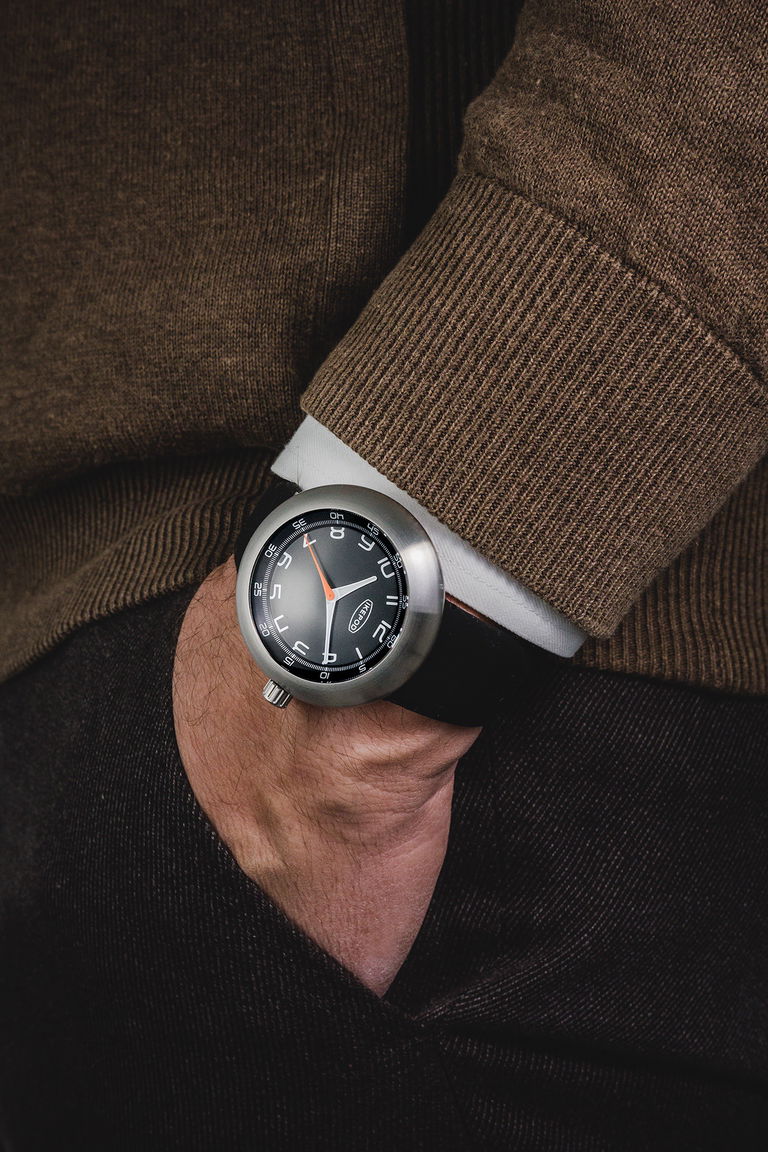 Ikepod: 44 watches with prices – The Watch Pages