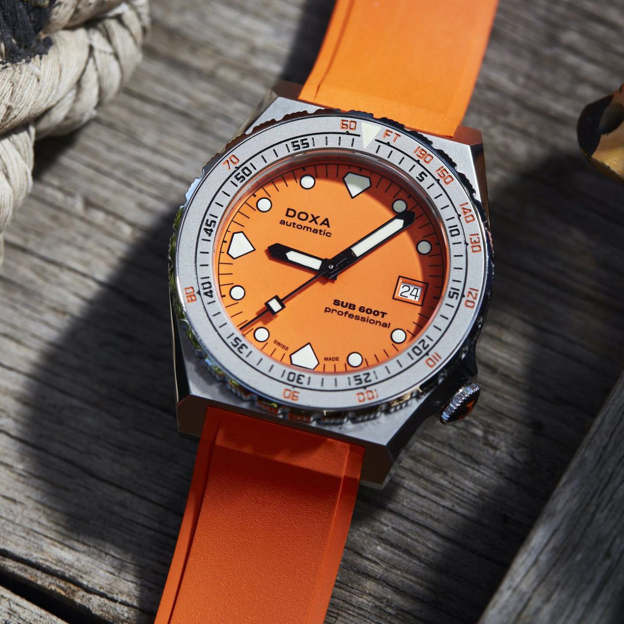 The New DOXA SUB 600T Collection in Stainless Steel – The Watch Pages