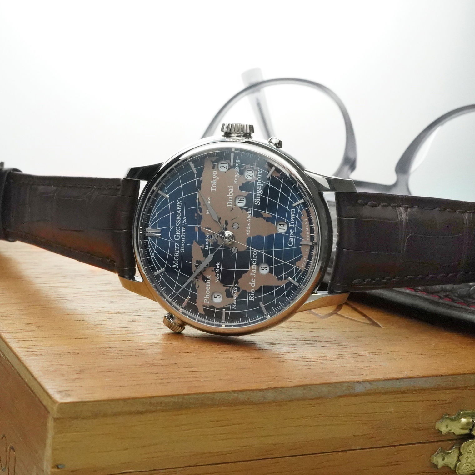 Moritz Grossmann: 76 watches with prices – The Watch Pages