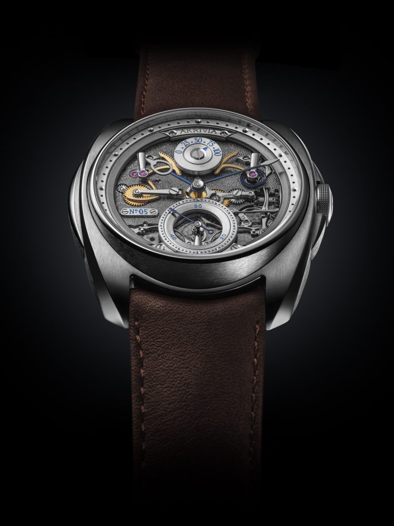 AKRIVIA AK06 Grey – The Watch Pages