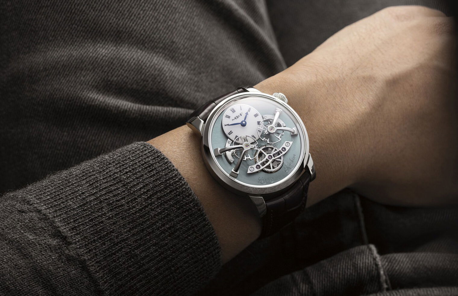 A Guide to the Best Watch Case Size for Your Wrist – The Watch Pages