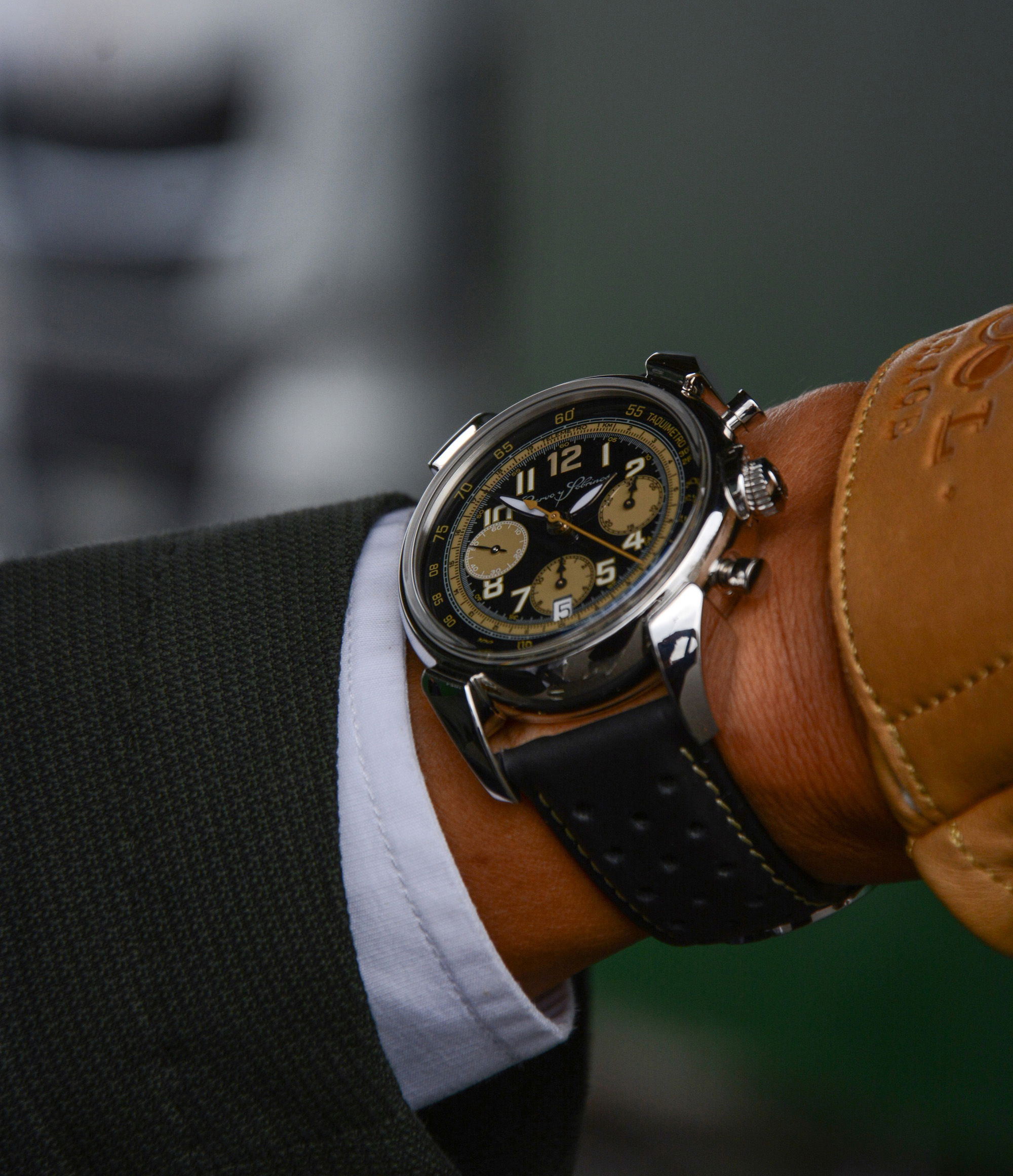 The Watch Pages: The World’s Largest Watch Finder