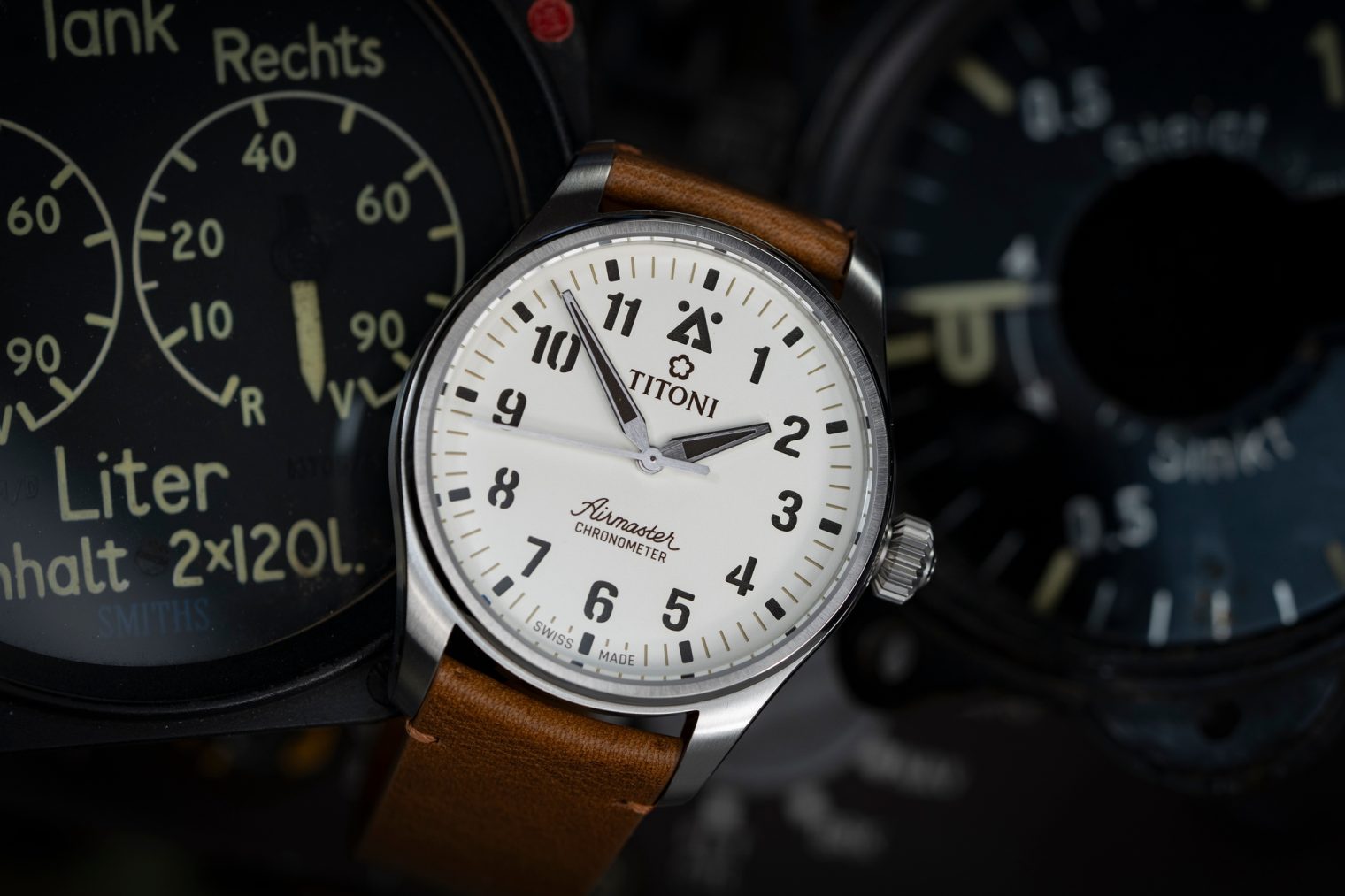 TITONI’s Airmaster Pilot Titan Chronometer - Taking Flight – The Watch ...