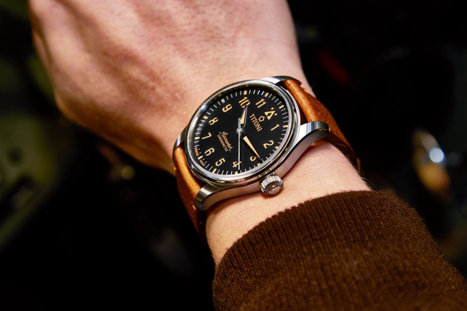 TITONI’s Airmaster Pilot Titan Chronometer - Taking Flight – The Watch ...