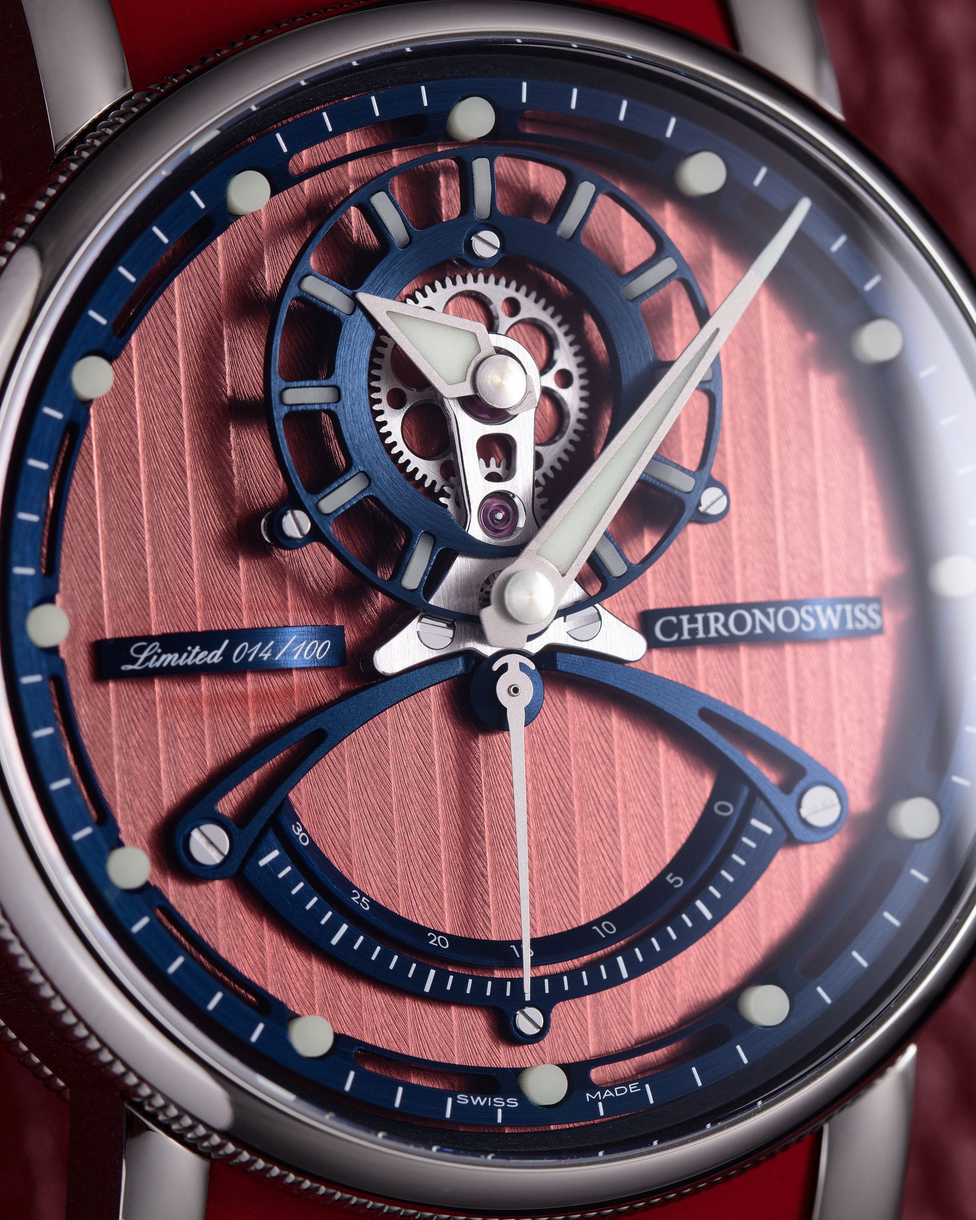 Chronoswiss ReSec Vertical Red Manufacture – The Watch Pages