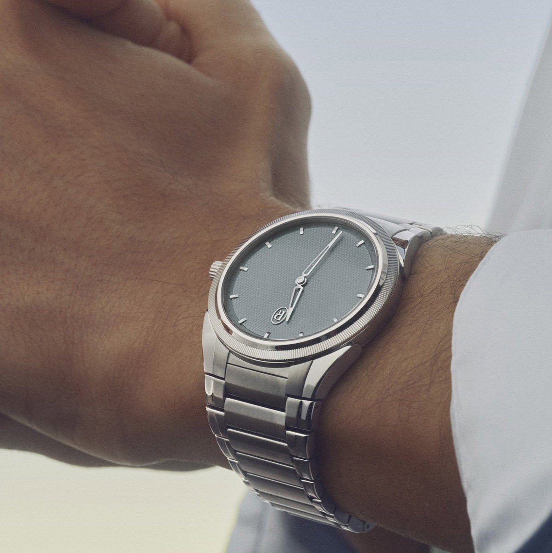 Parmigiani Fleurier Tonda PF Micro Rotor Agave Blue – The Watch Pages
