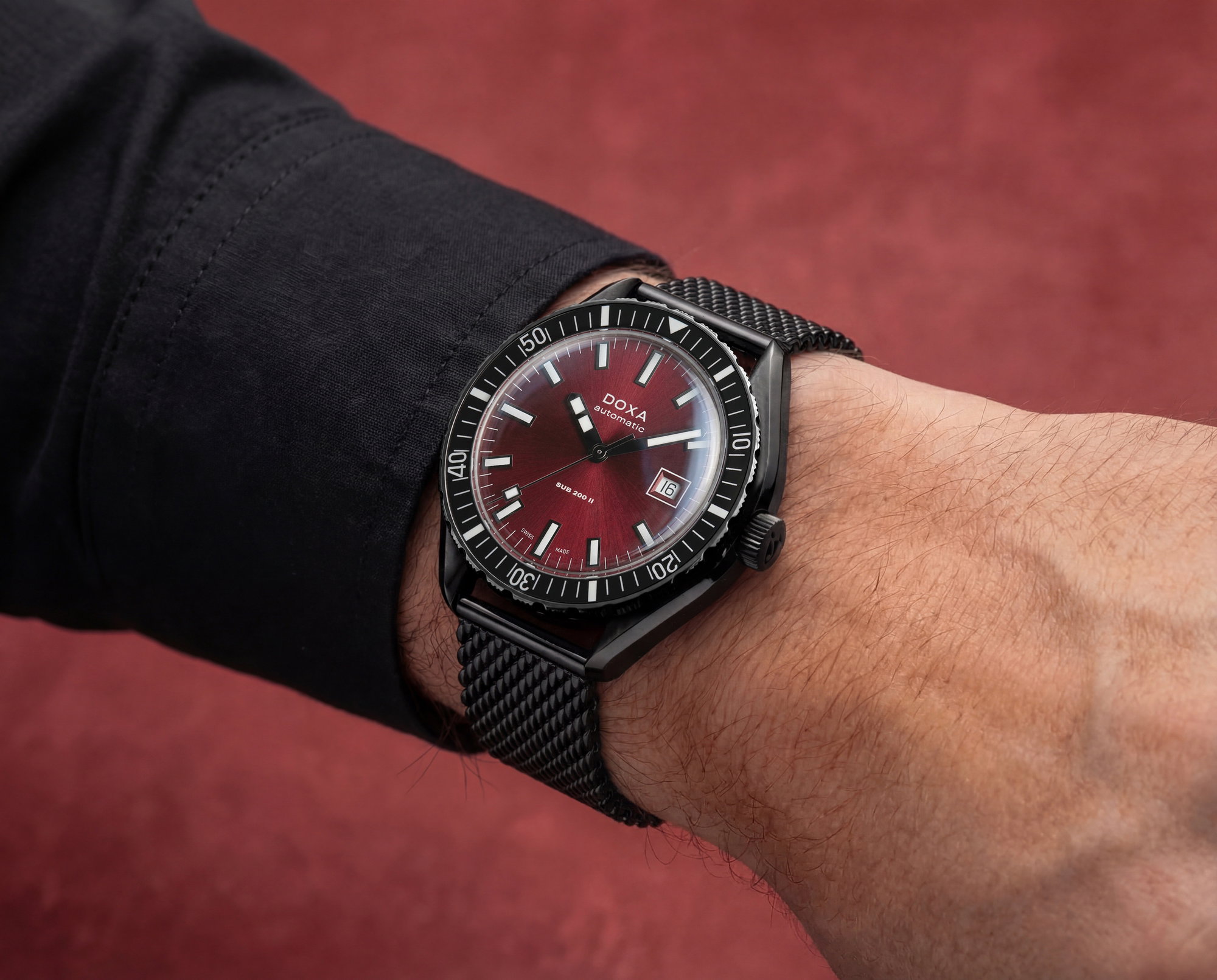Doxa SUB 200 II Red Coral - 795.70.161.15 - 1,850 USD – The Watch Pages